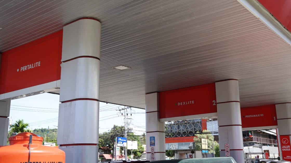 Pertamina Naikkan Harga BBM Non-Subsidi awal 2025 | TitaStory