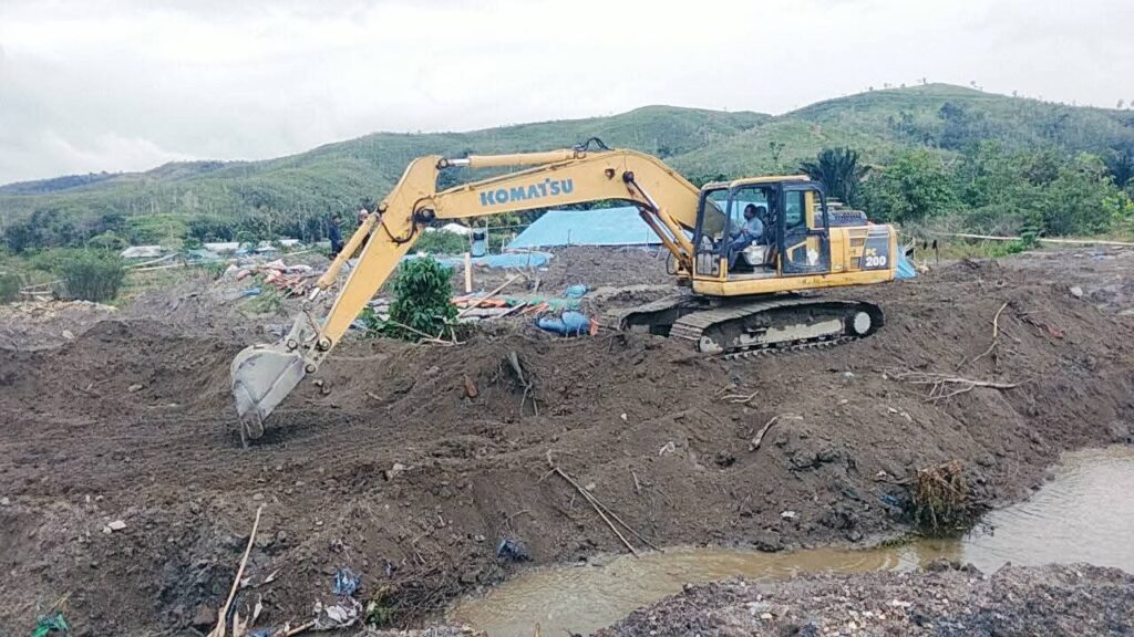 Gunung Botak Diduga Tercemar Sianida, Pemilik Koperasi Parusa Tanila ...